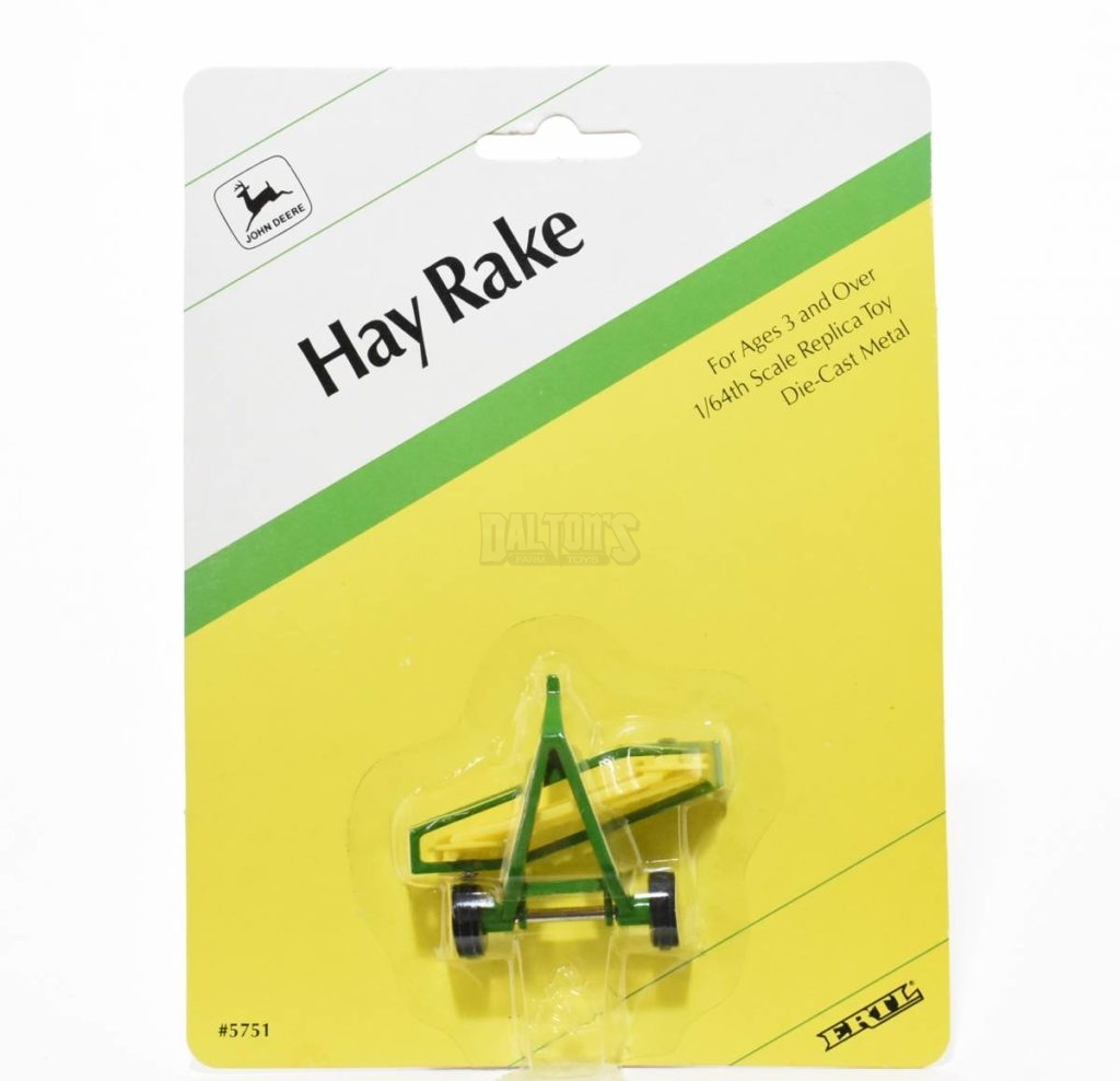 1/64 John Deere Hay Rake, Green & yellow - Dalton's Farm Toys