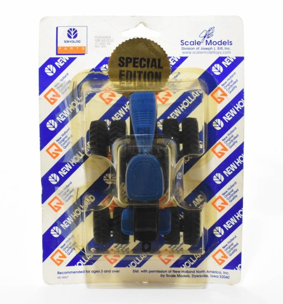 1/64 New Holland TJ450 Tractor with 4WD and Flotation Duals Special ...