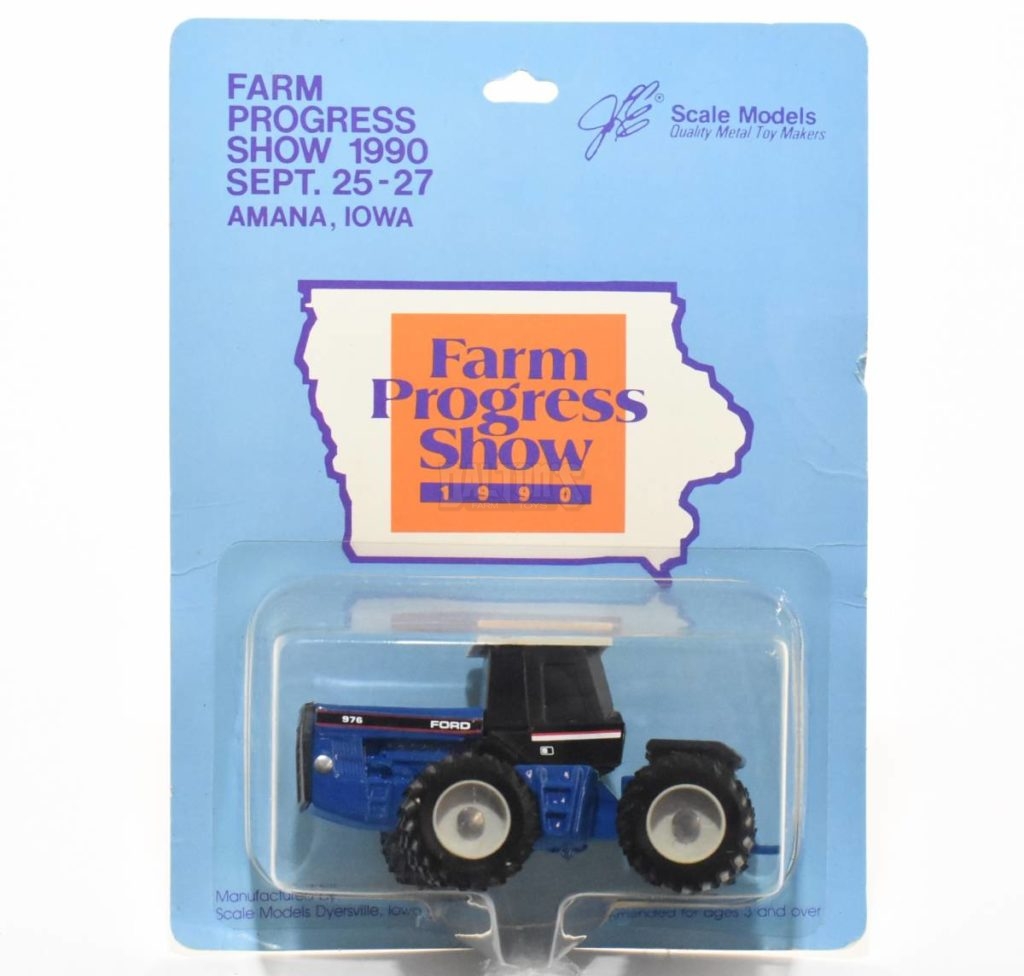 1/64 Ford 976 4wd Tractor Farm Progress Show 1990 - Dalton's Farm Toys