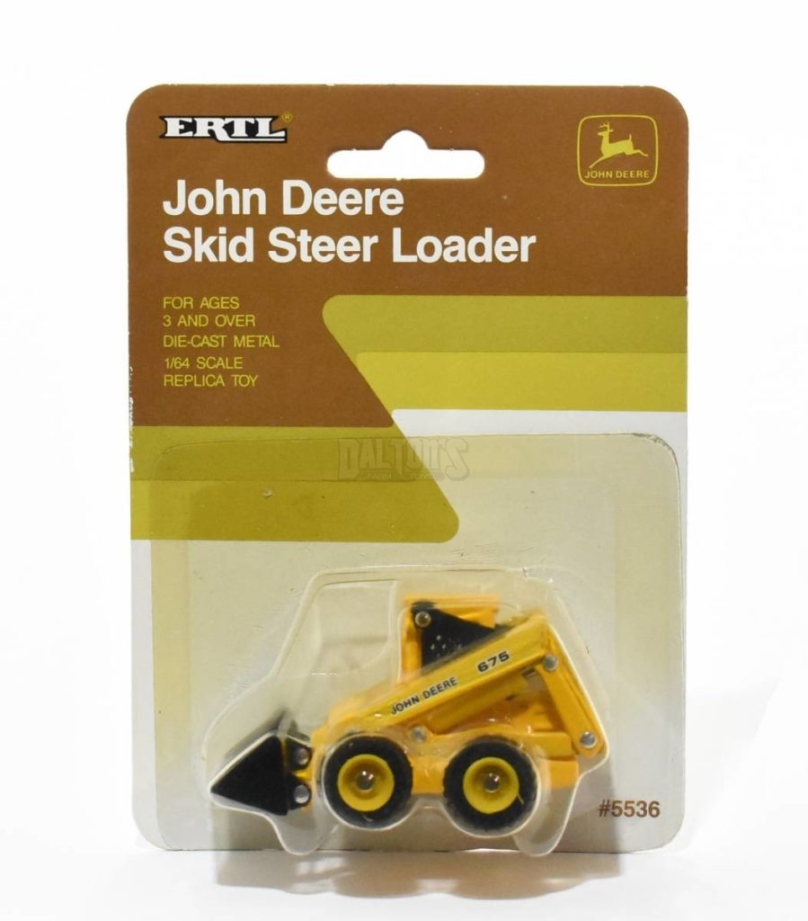 1/64 JOHN DEERE 675 SKID STEER LOADER - Dalton's Farm Toys