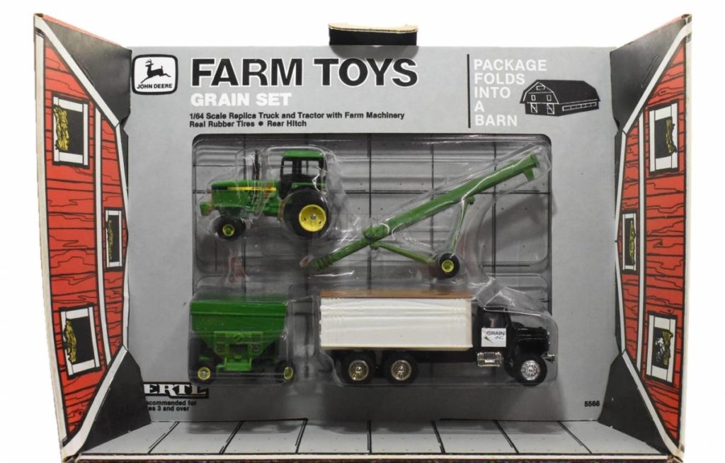1/64 John Deere Grain Set With Tractor, Auger, Gravity Wagon, Semi And ...