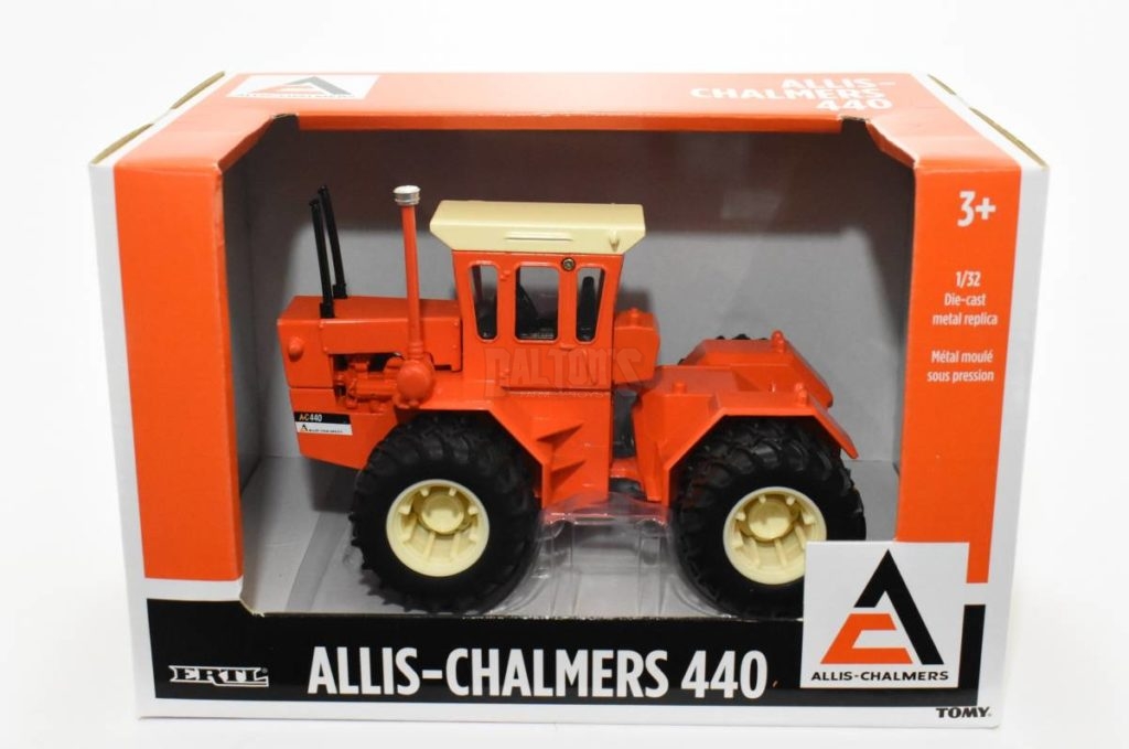1/32 Allis Chalmers 440 4wd Tractor - Dalton's Farm Toys