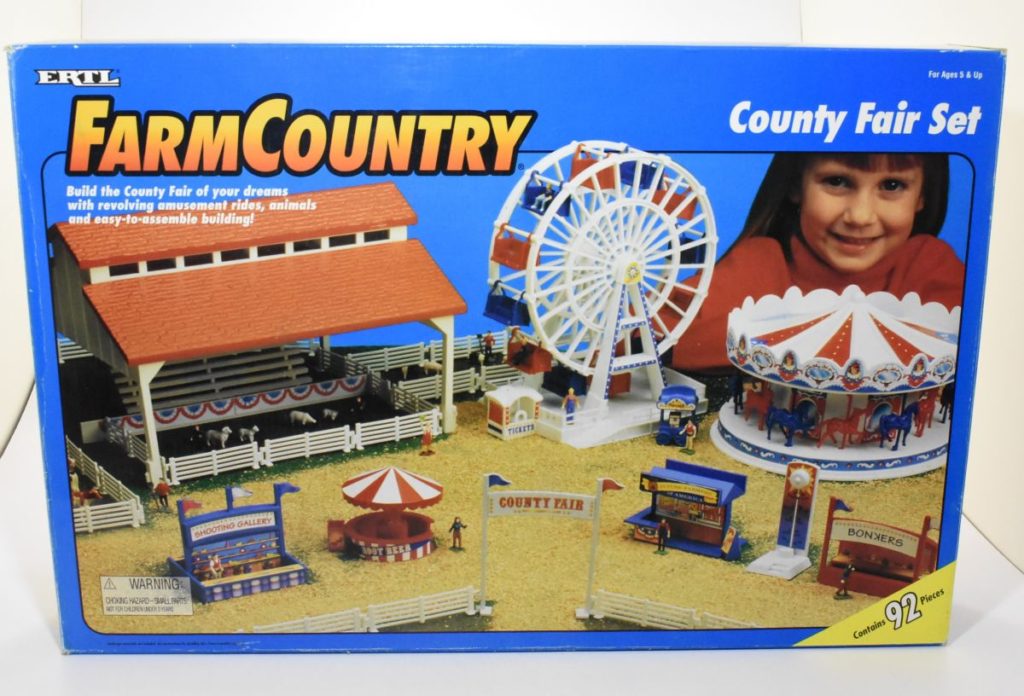 1/64 Farm Country County Fair Playset With Ferris Wheel - Dalton's Farm ...
