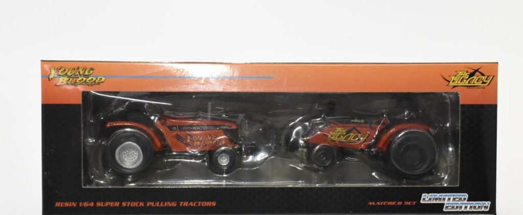 1/64 Agco Pulling Tractor Set, Legacy & Young Blood - Dalton's Farm Toys