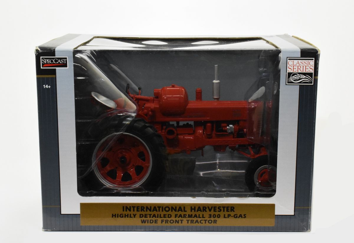 1/16 Farmall 300 LP Wide Front Gas Tractor - Dalton's Farm Toys
