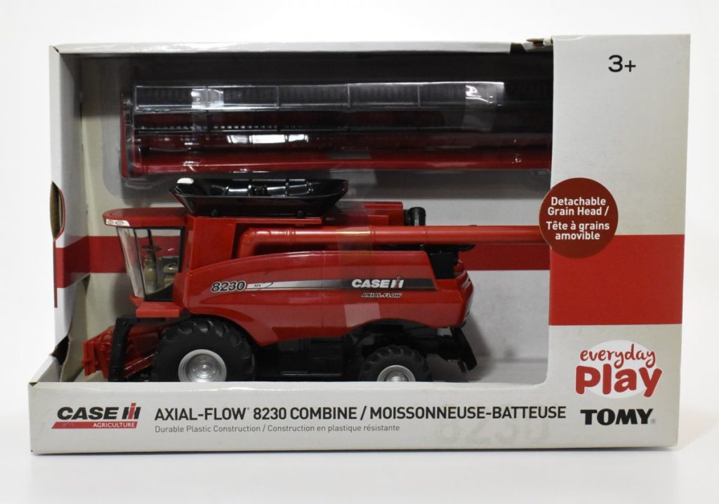 1/32 Case IH Axial-Flow 8230 Combine - Dalton's Farm Toys