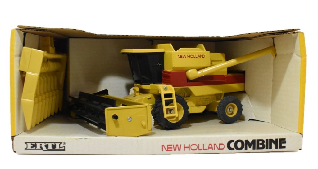 1/32 New Holland TR Combine - Dalton's Farm Toys