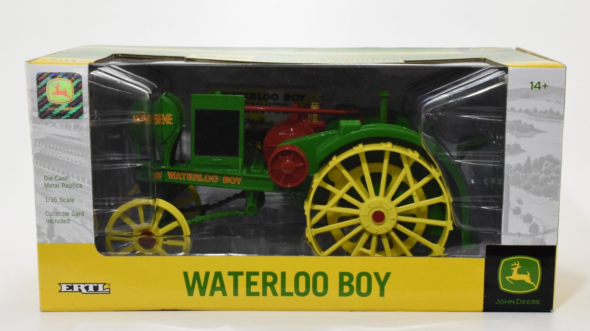 1/16 John Deere Waterloo Boy Tractor - Dalton's Farm Toys