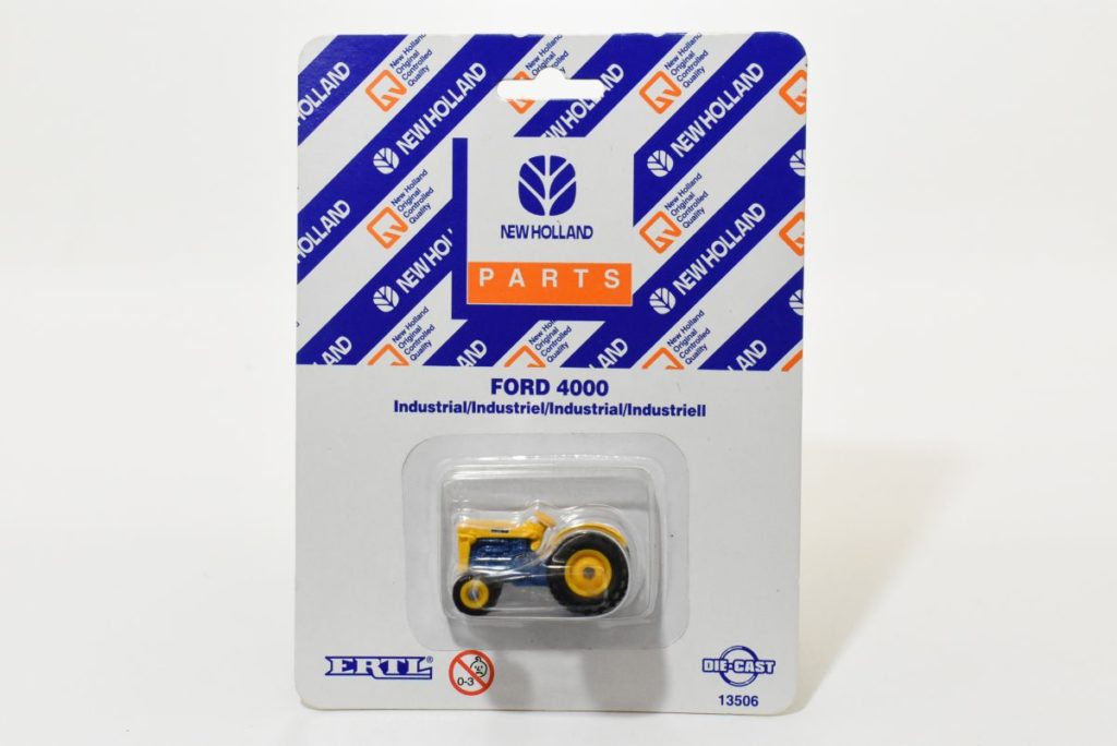 1/64 Ford 4000 Industrial Tractor - Dalton's Farm Toys