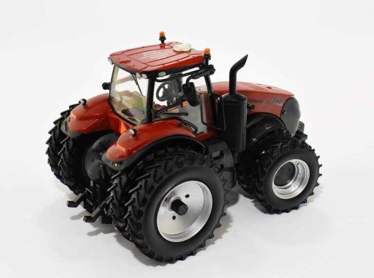 1/32 Case IH Magnum 380 AFS Connect Tractor, 2019 Dealer Meeting - Dalton's Farm Toys