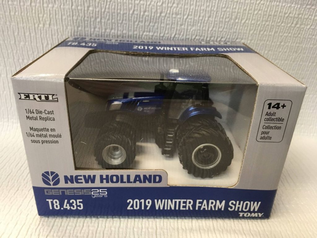 1/64 New Holland T8.435 Power Blue Paint Scheme, 2019 Winter Farm Show Edition - Dalton's Farm Toys