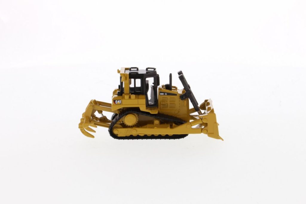 1/64 Cat Caterpillar D6R Tracked Dozer With Ripper - Dalton's Farm Toys