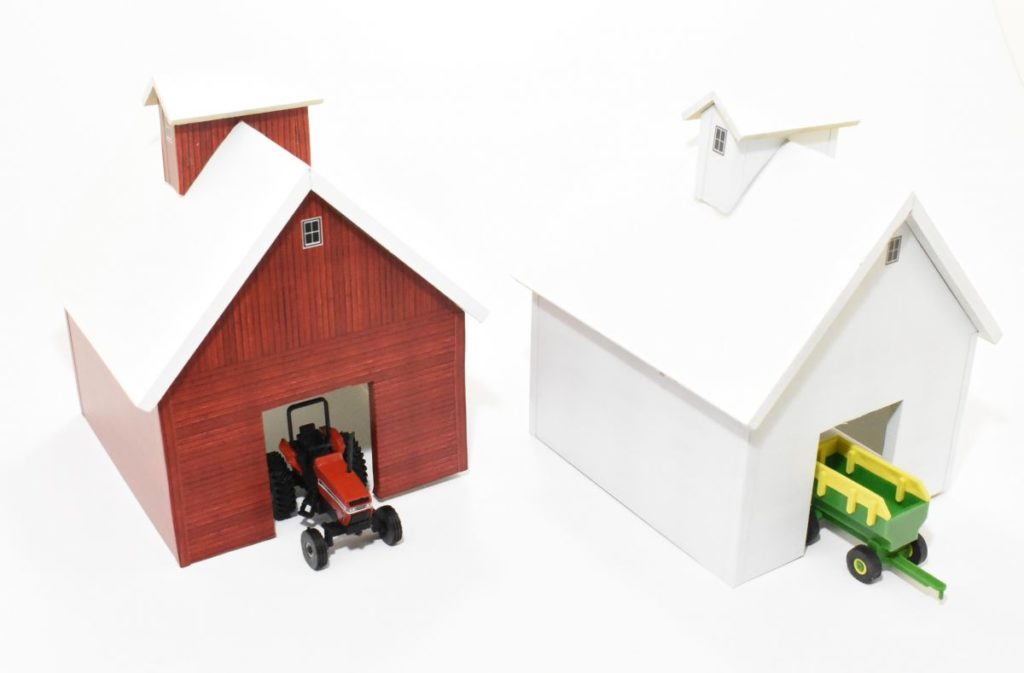1/64 Red Drive Through Corn Crib - Dalton's Farm Toys