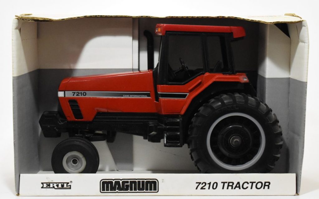 1/16 Case International 7210 Tractor - Dalton's Farm Toys