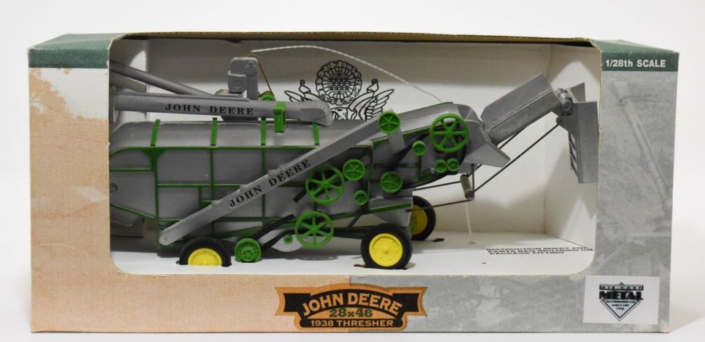 1/28 John Deere 28x46 1938 Thresher Threshing Machine WIth Rubber Tires ...