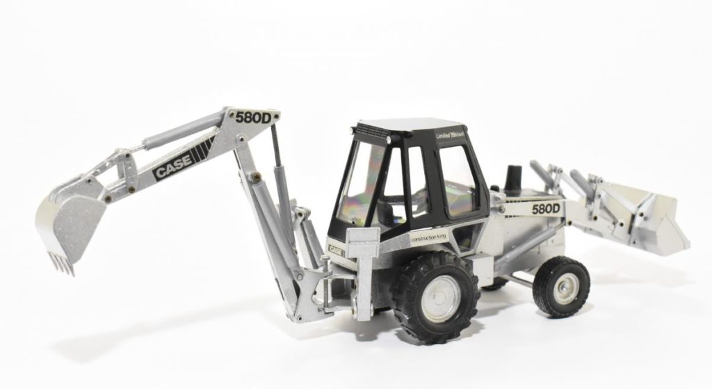 1/35 Case 580D Construction King Tractor W/ Backhoe Loader, Silver 25th ...