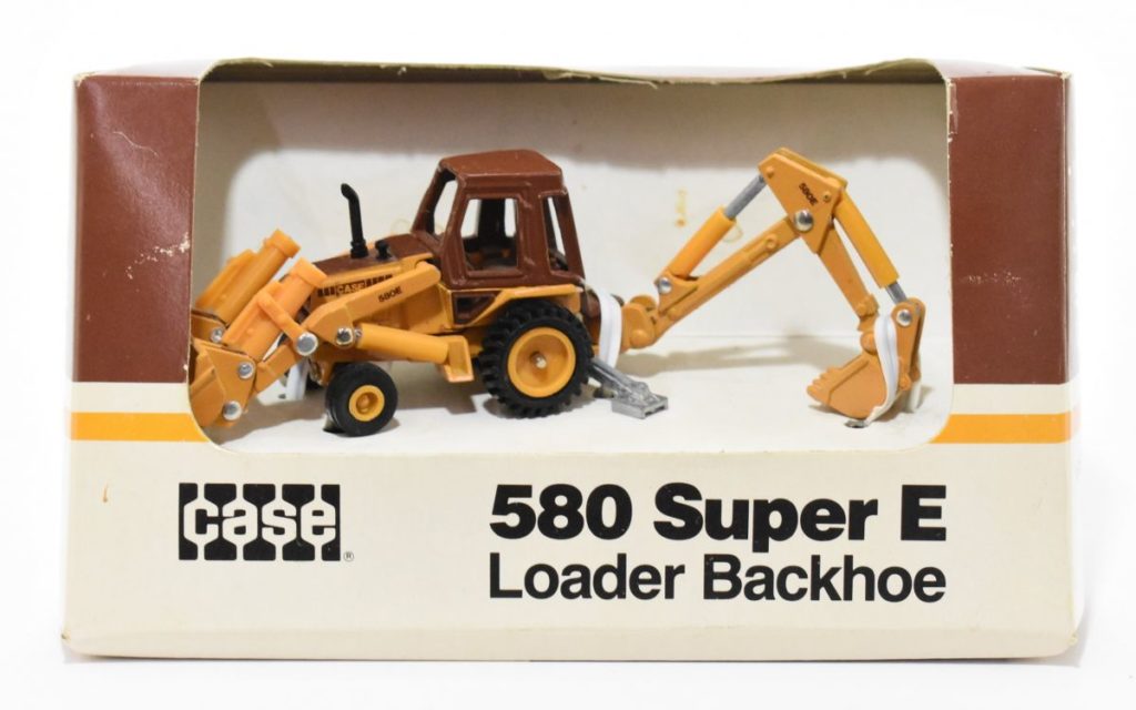 1/64 Case 580 Super E Loader Backhoe - Dalton's Farm Toys