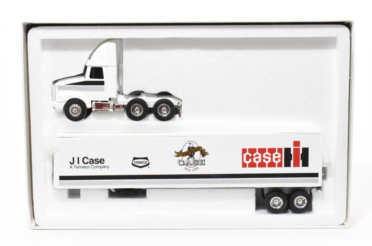 1/64 Semi W/ Case IH 150Yrs Commemorative Edition Mural - Dalton's Farm ...