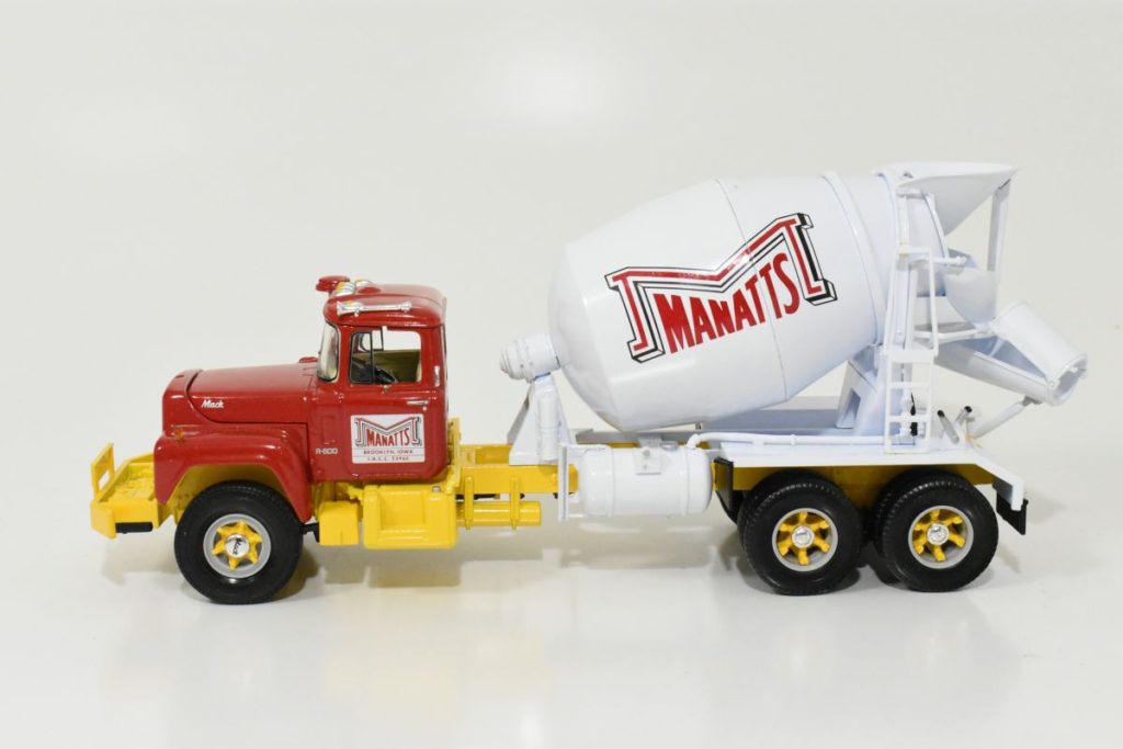 1/34 Manatts Mack Model R Cement Mixer Truck - Dalton's Farm Toys