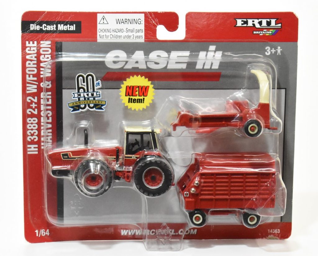 1/64 International Harvester 3388 2+2 Tractor W/ Forage Harvester ...
