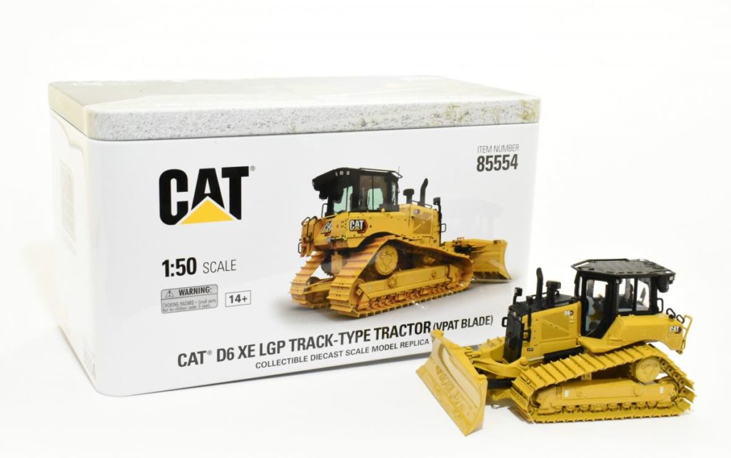 1/50 Cat D6 XE LGP Track Type Bulldozer Tractor With VPAT Blade ...