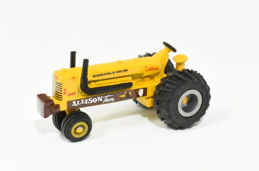 1/64 Minneapolis Moline Allison Pulling Team Pulling Tractor, 1993 Show ...