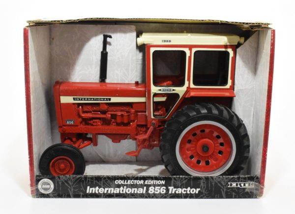 1/16 International 856 Tractor W/ Hiniker Cab Collector Edition ...