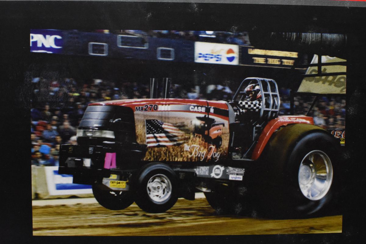 1/16 MX270 Case IH Big Toy Pulling Tractor, Roberts Pulling Team ...