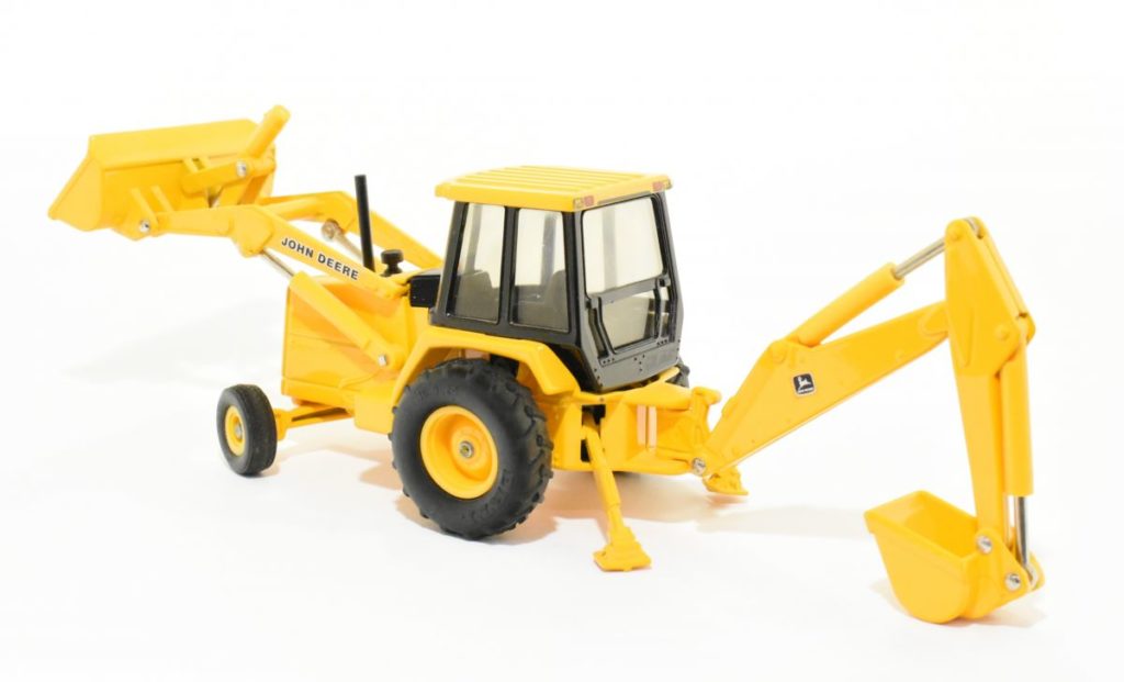 1/32 John Deere Backhoe Loader Tractor - Dalton's Farm Toys