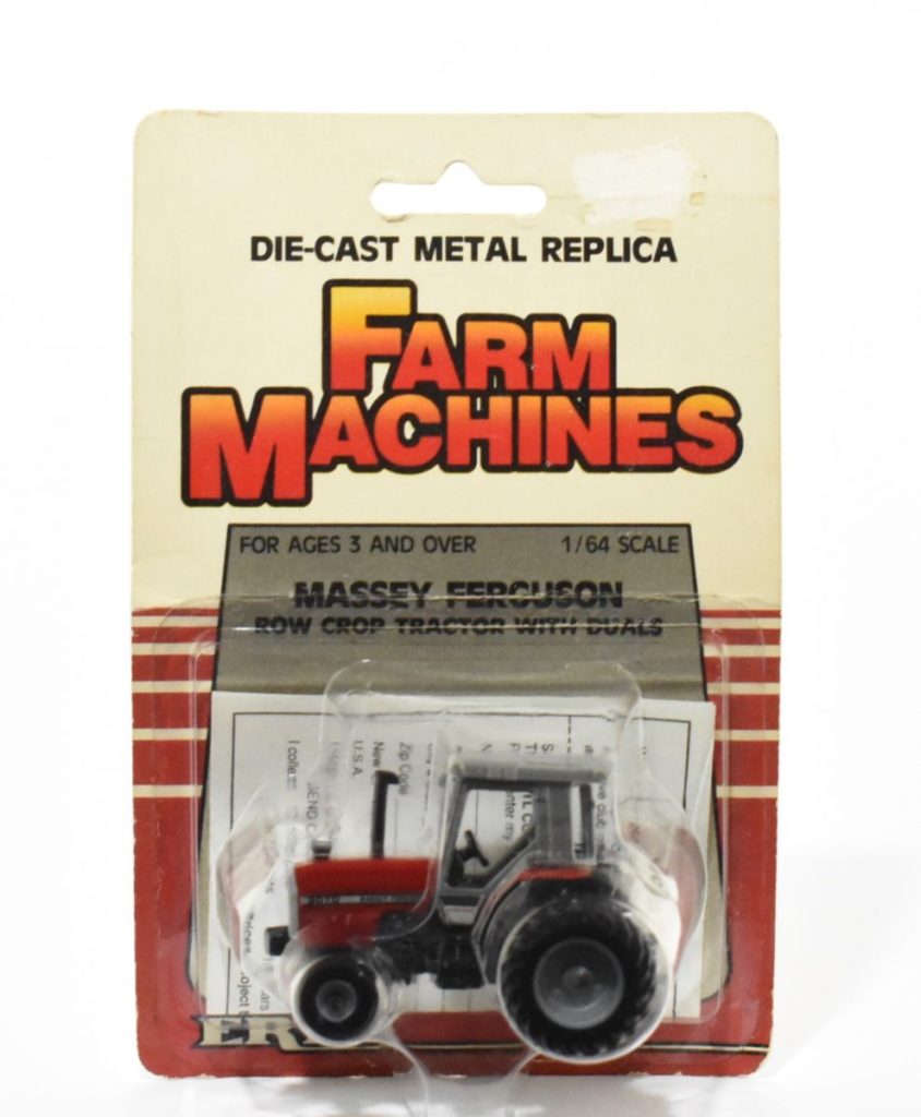 1/64 Massey Ferguson 3070 Tractor With Duals & Solid Rims - Dalton's Farm Toys