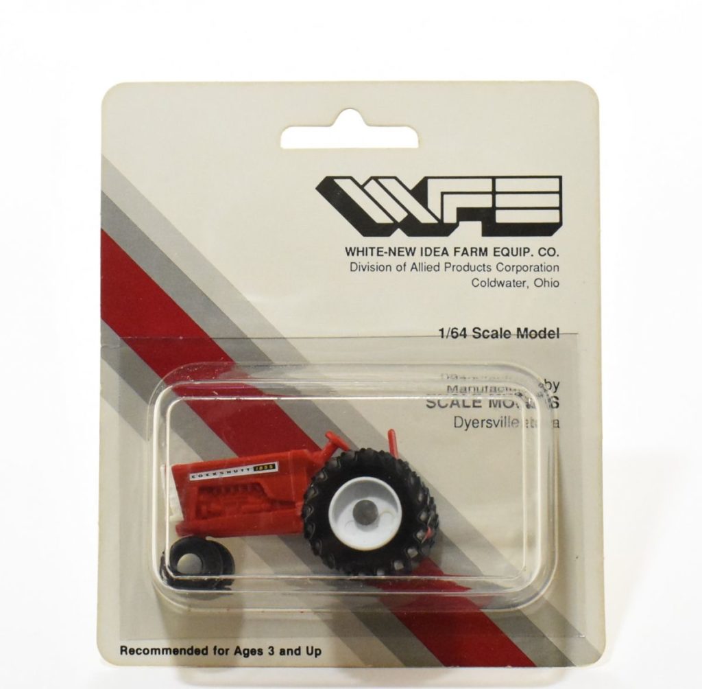 1/64 Cockshutt 1855 Tractor - Dalton's Farm Toys