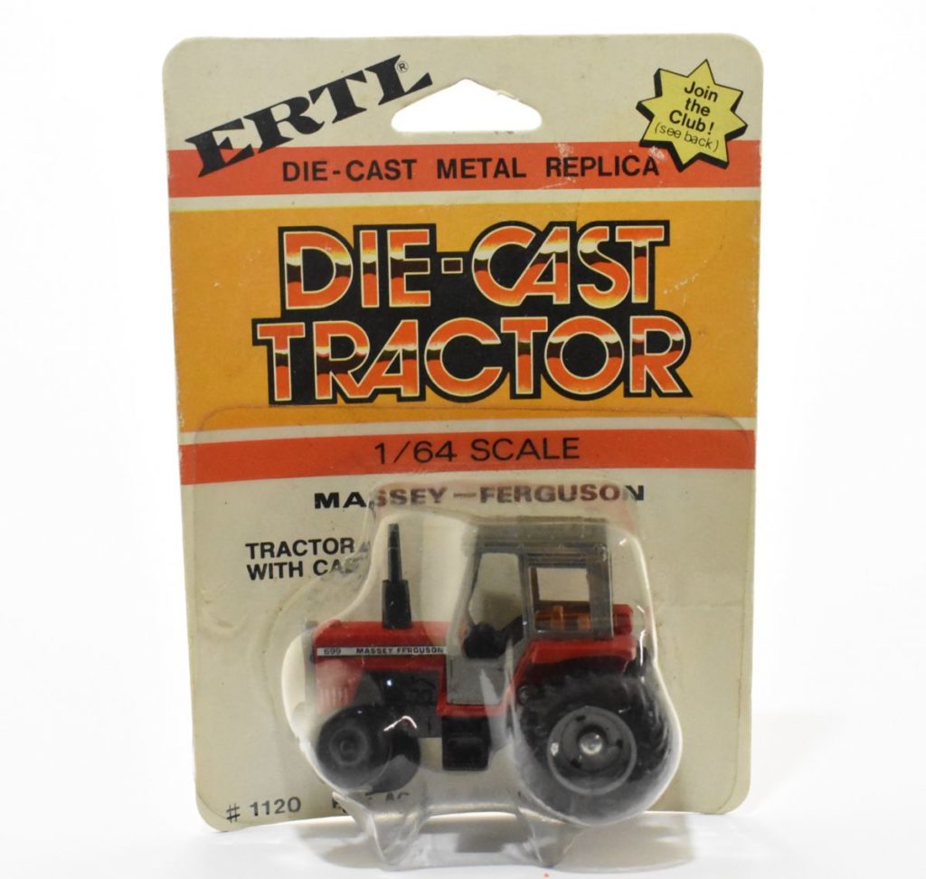 1/64 Massey Ferguson 699 Tractor - Dalton's Farm Toys