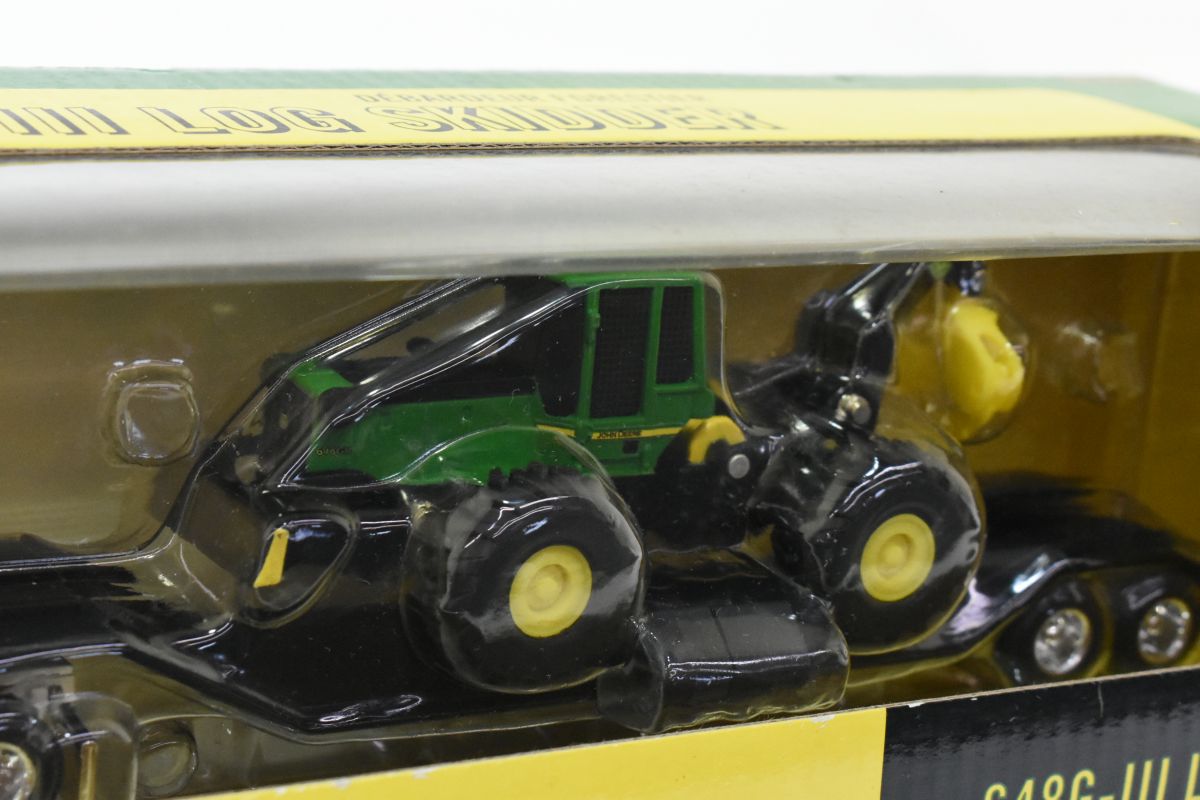 1/64 John Deere Semi Hauling Set With John Deere 648G-III Log Skidder ...