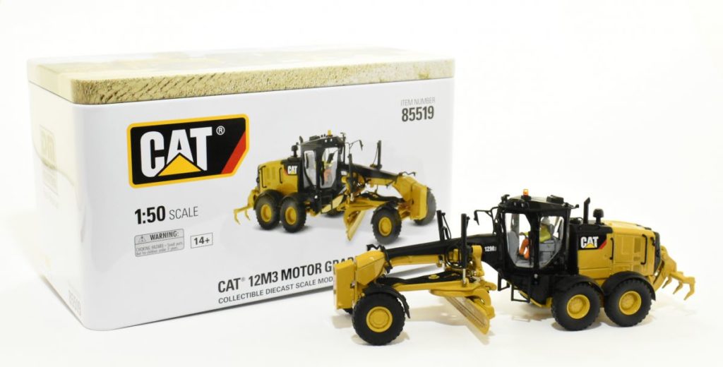 1/50 Cat Caterpillar 12M3 Motor Road Grader - Dalton's Farm Toys