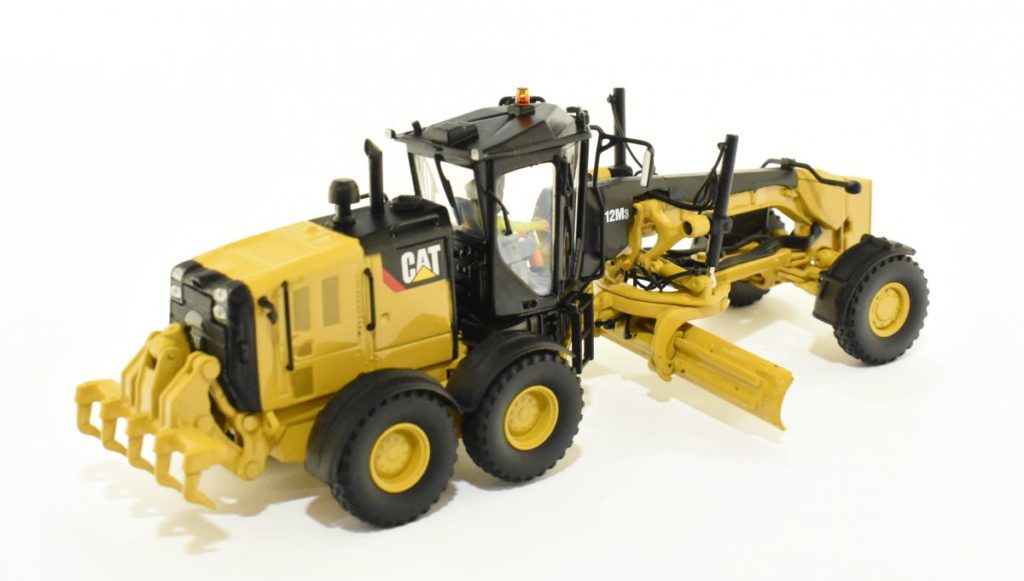 1/50 Cat Caterpillar 12M3 Motor Road Grader - Dalton's Farm Toys