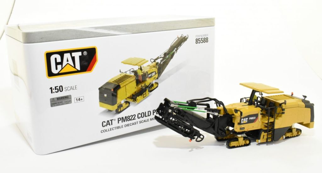1/50 Cat Caterpillar PM822 Cold Planer - Dalton's Farm Toys