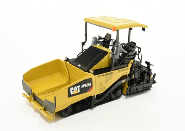 1/50 Cat Caterpillar AP655F Asphalt Paver - Dalton's Farm Toys