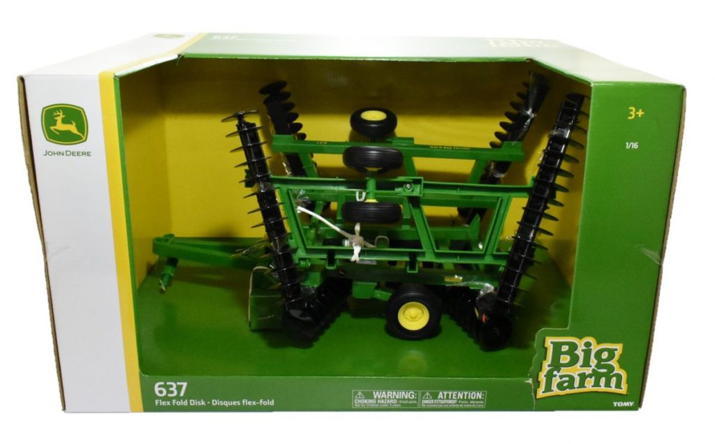 1/16 John Deere 637 Flex Fold Wing Disk, Ertl Big Farm - Dalton's Farm Toys