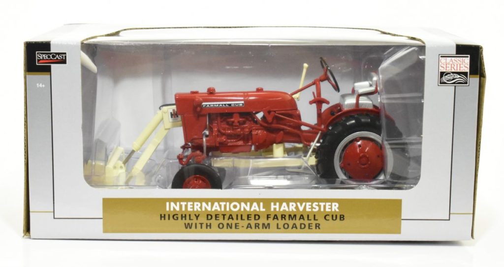 1/16 1977 IH Farmall Cub With One Arm Loader - Dalton's Farm Toys