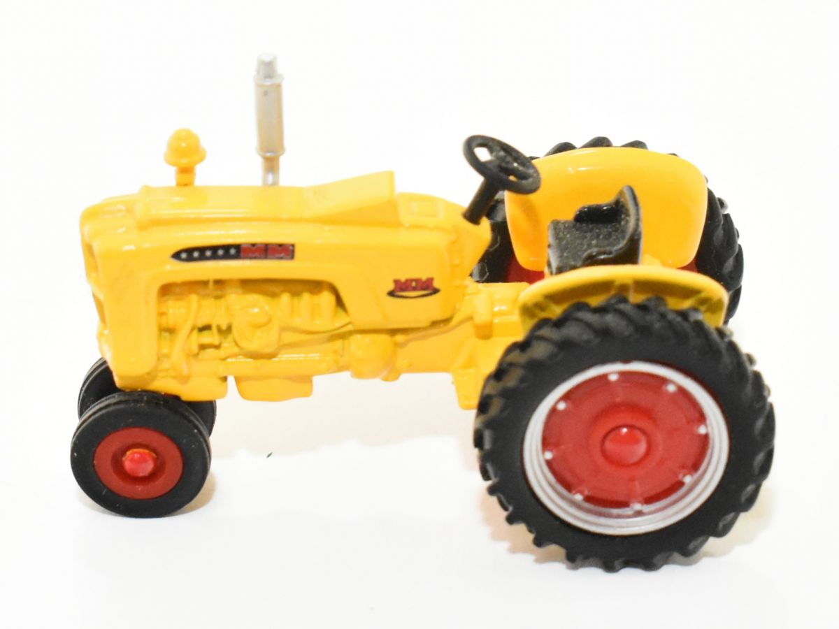 1/64 Minneapolis Moline 5 Star Tractor With Narrow Front - Dalton's ...