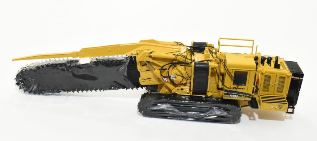 1/50 Vermeer T1255 Commander 3 With Hydrostatic Trencher Attachment ...