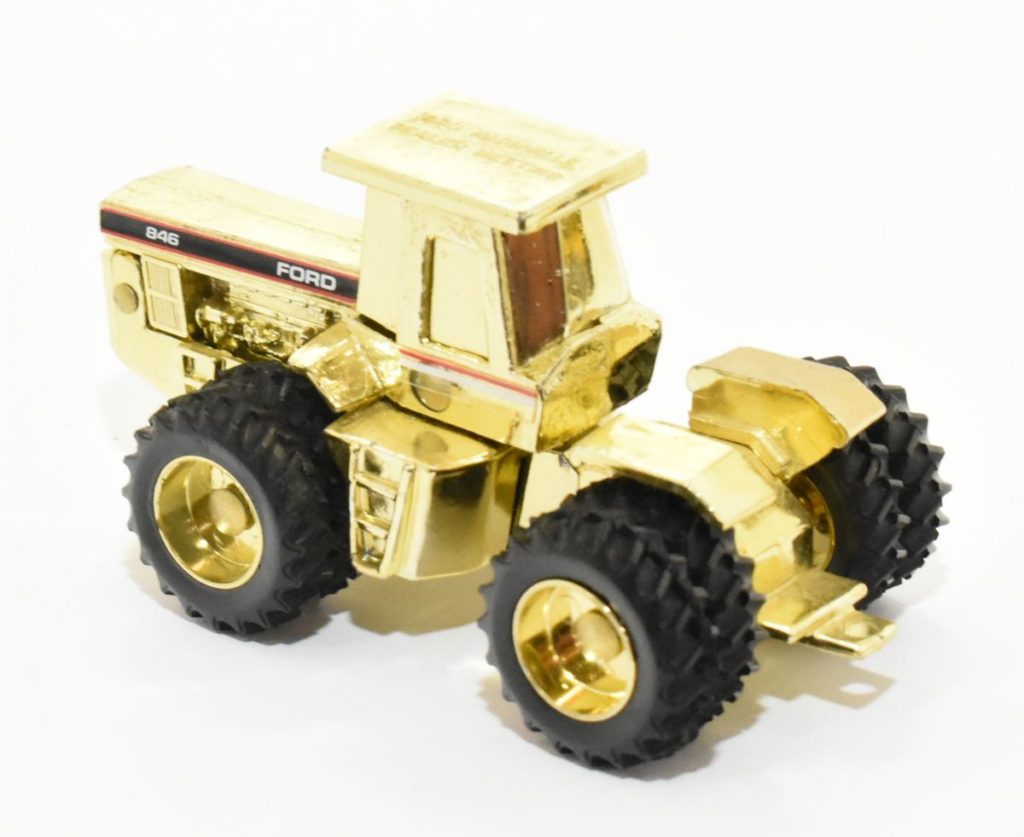 1/64 Ford 846 4WD Tractor With Duals, 1989 Nashville Dealer Meeting ...