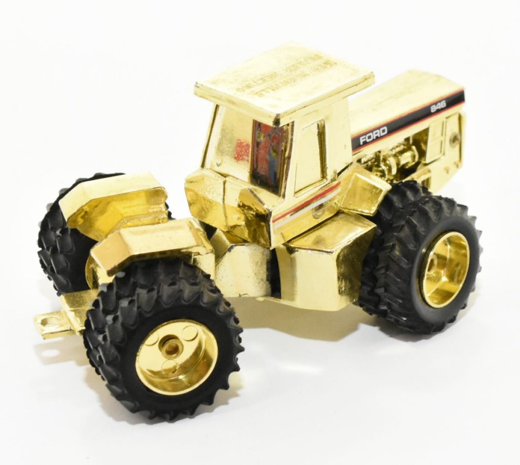 1/64 Ford 846 4WD Tractor With Duals, 1989 Nashville Dealer Meeting ...