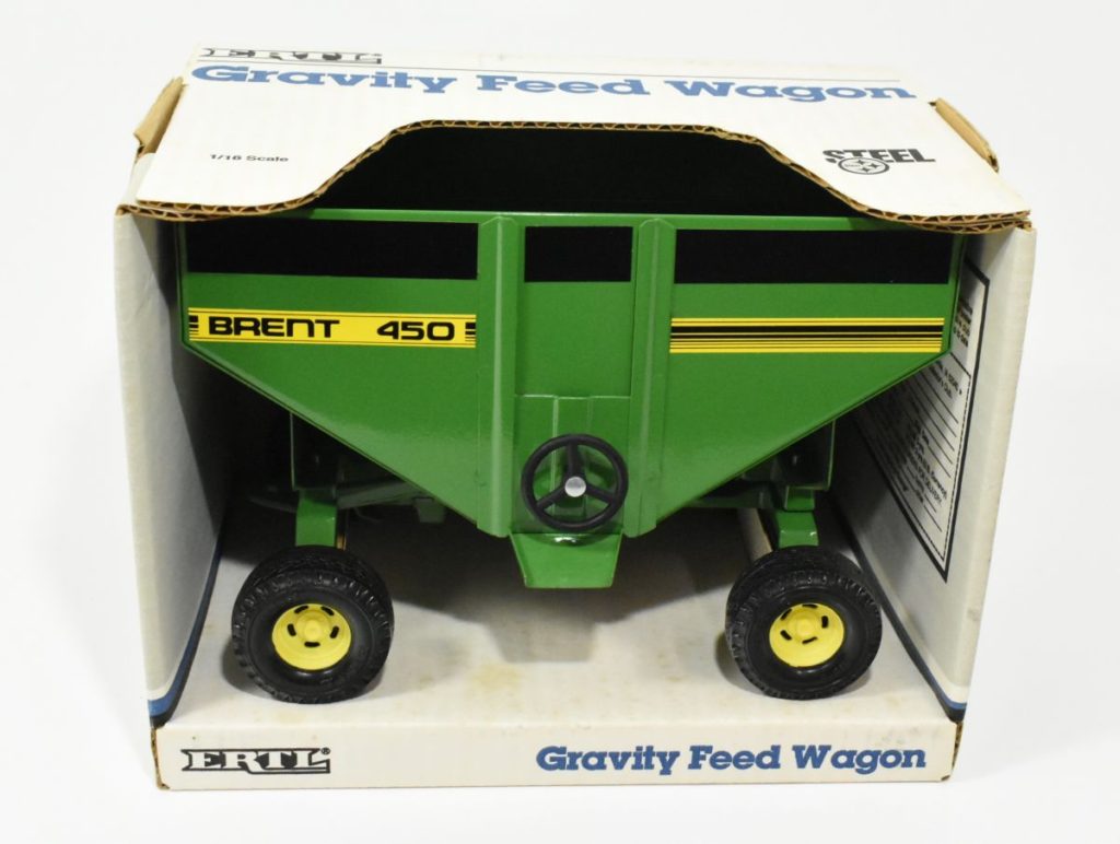 1/16 Brent 450 Grain Wagon Gravity Feed Wagon, Green - Dalton's Farm Toys
