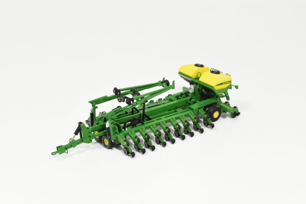 1/64 Custom John Deere 24 Row DB Planter - Dalton's Farm Toys