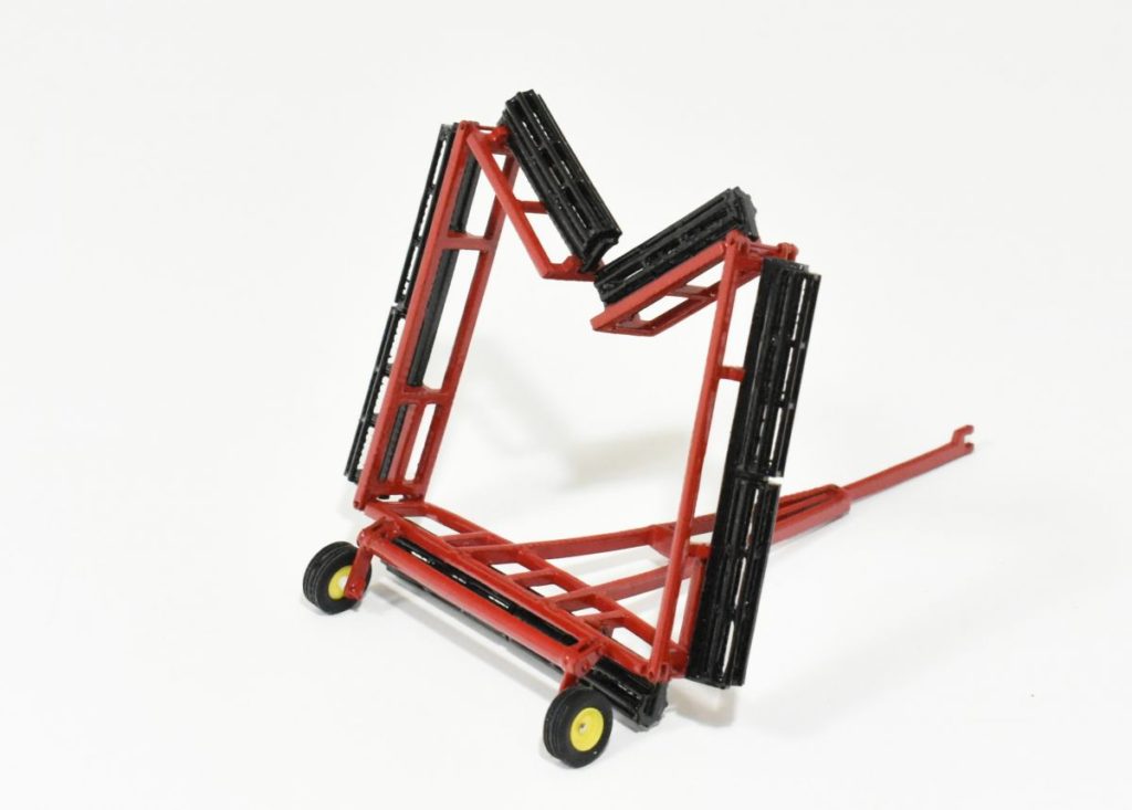 1/64 Custom Sunflower Pull Type Crumbler With Double Folding Wings ...