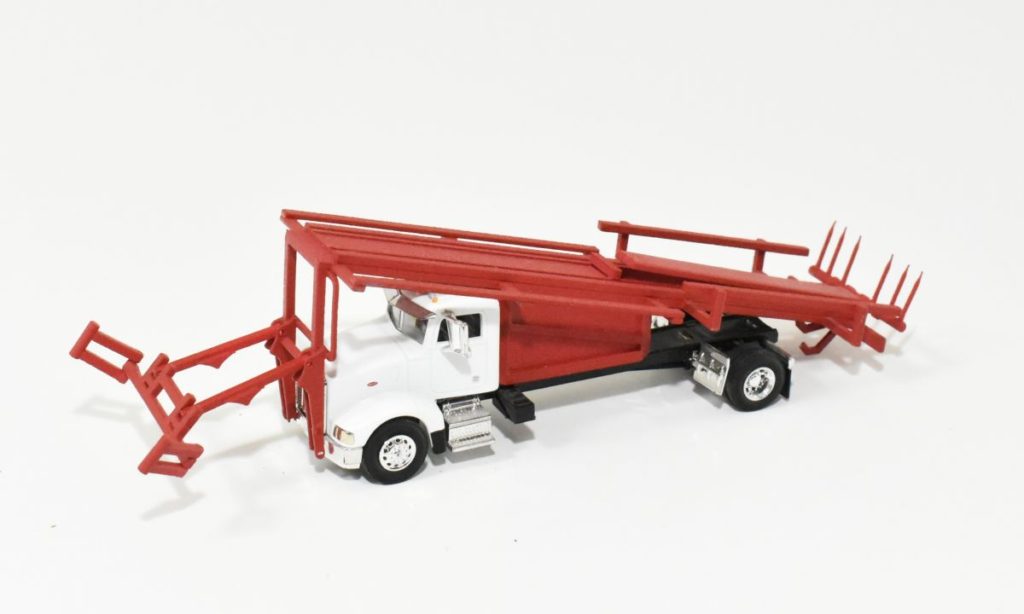 1/64 Custom Hay Bale Stinger Truck - Dalton's Farm Toys