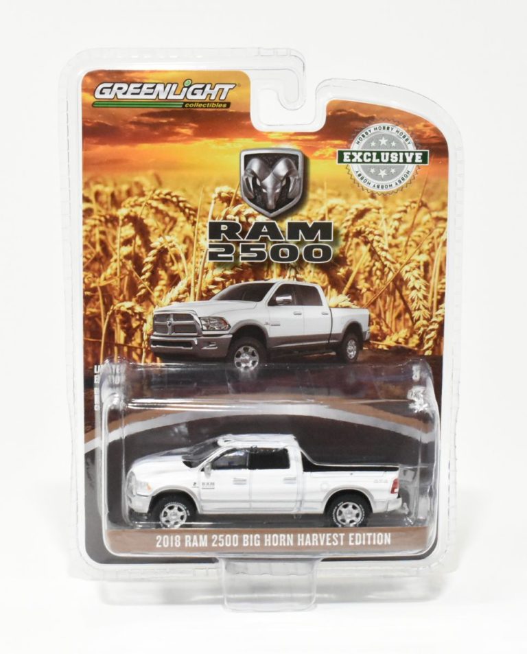 1/64 2018 Ram 2500 Big Horn Harvest Edition White - Dalton's Farm Toys