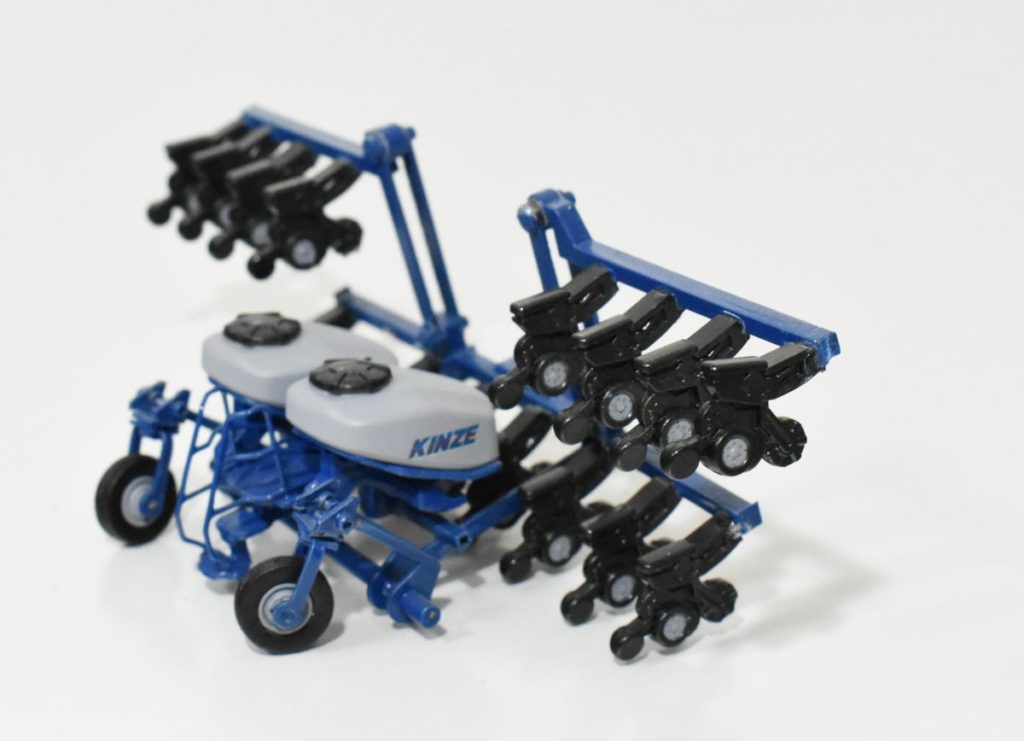 1/64 Custom Kinze 3 Point 12 Row Stack Fold Planter - Dalton's Farm Toys