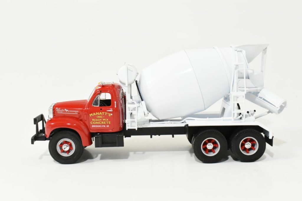 1/34 Manatts Mack Model B Cement Mixer Truck - Dalton's Farm Toys